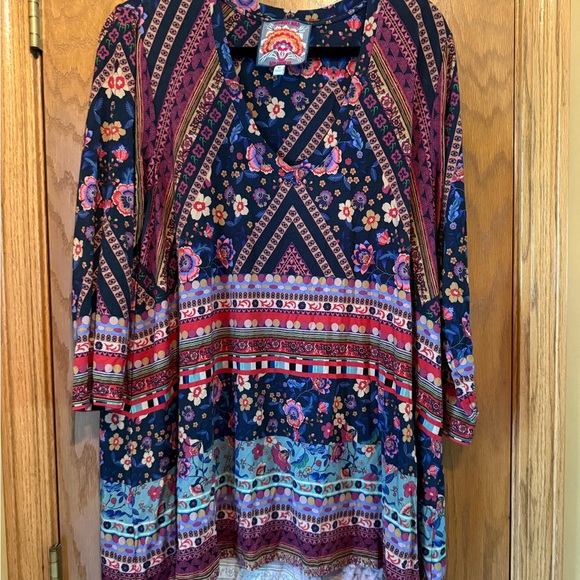 Johnny Was | Tops | Johnny Was Blue And Pink Graphic Tunic With Bib ...